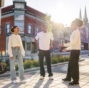 Volta Energy Solutions Canada - VOLTA, JE M'Y VOIS.